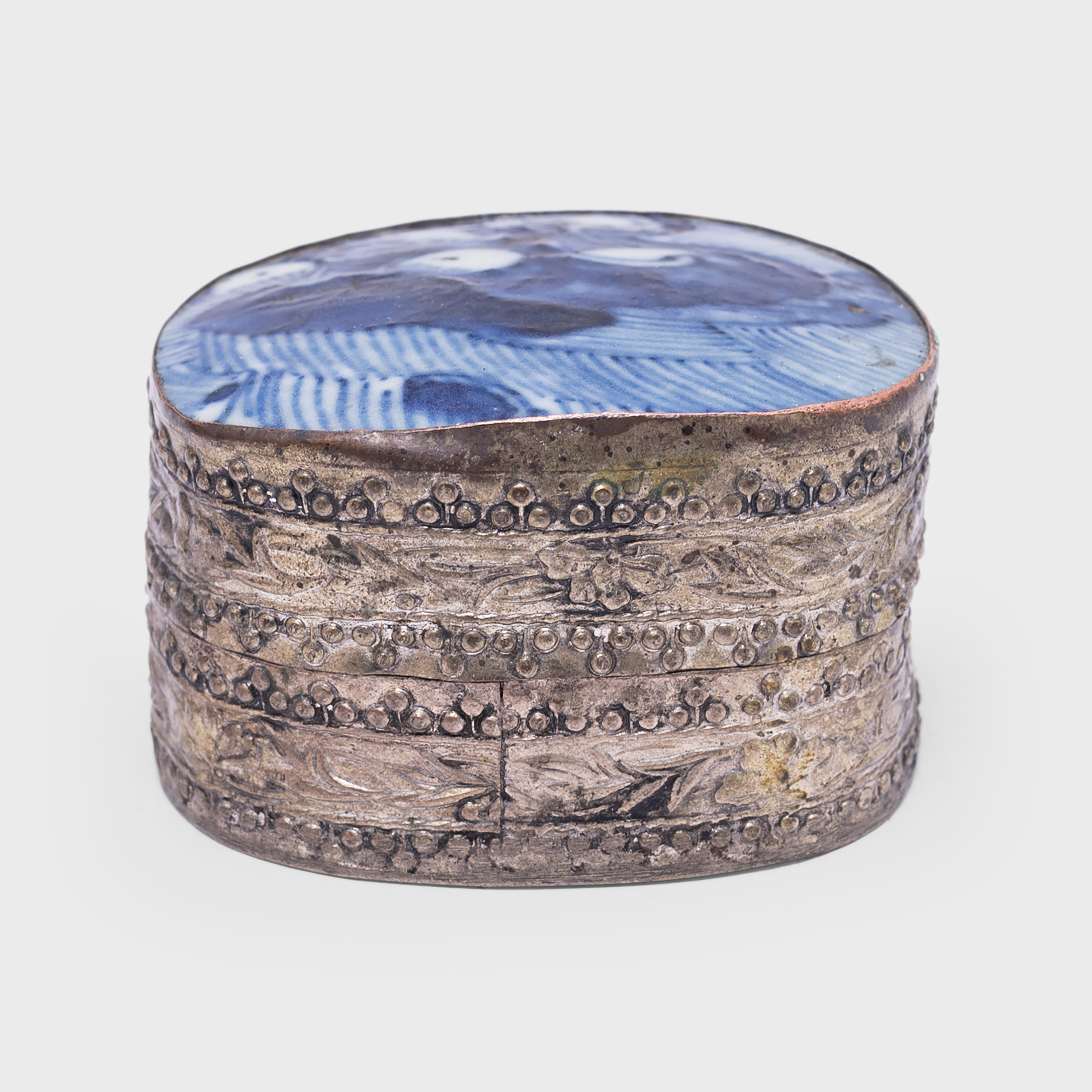 Blue and White Pottery Shard Box - Browse or Buy at PAGODA RED